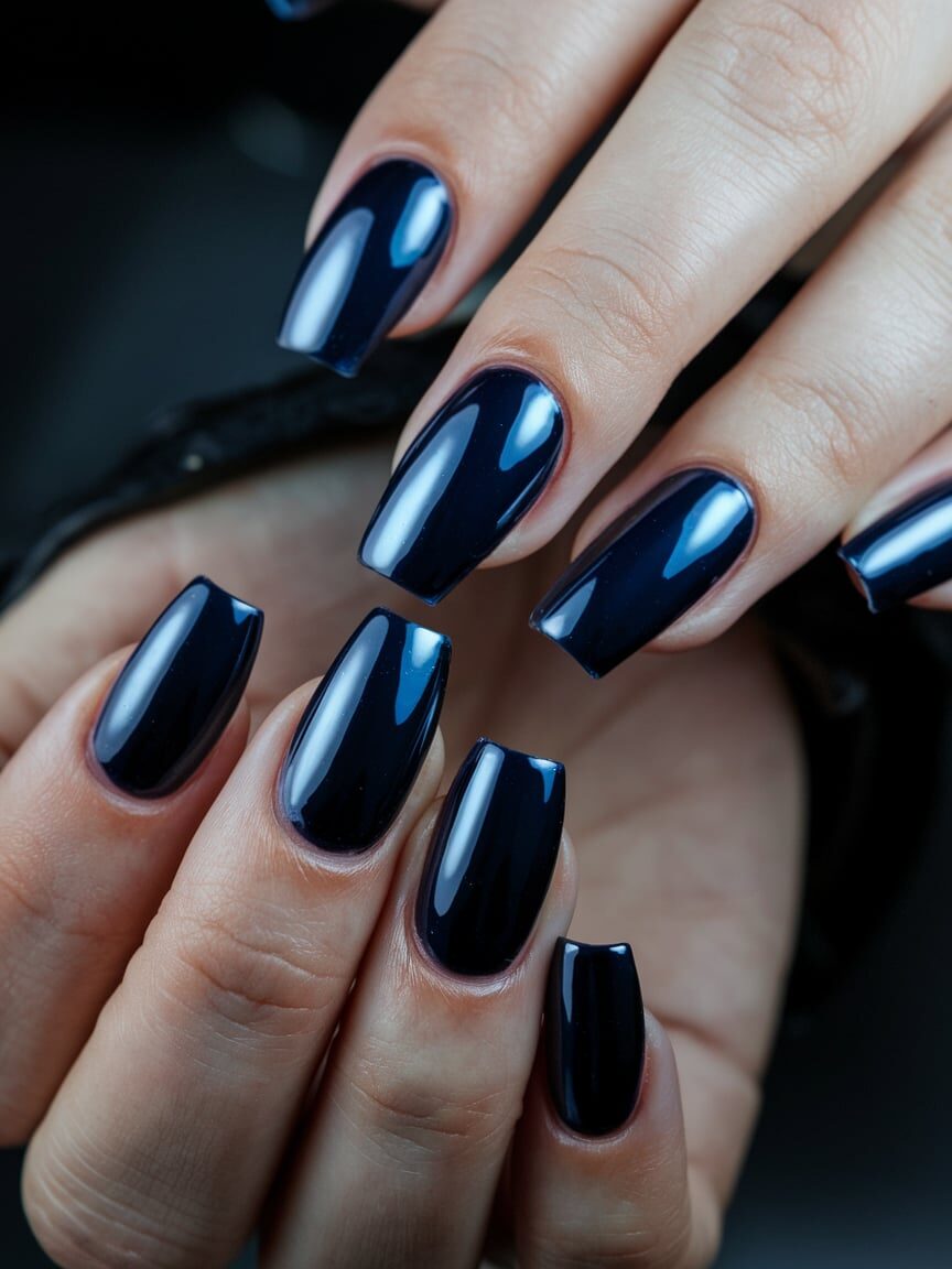 39 Elegant Navy Nail Ideas for a Sophisticated Look - PurelyComfy.com